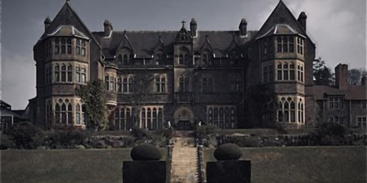 Isabella Riddle (Slytherin) | Hogwarts is Here